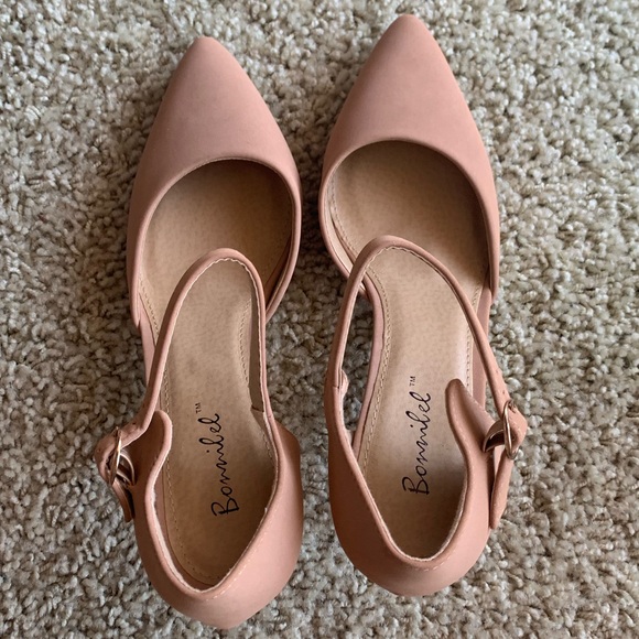 Shoes | Pointy Toed Heels | Poshmark